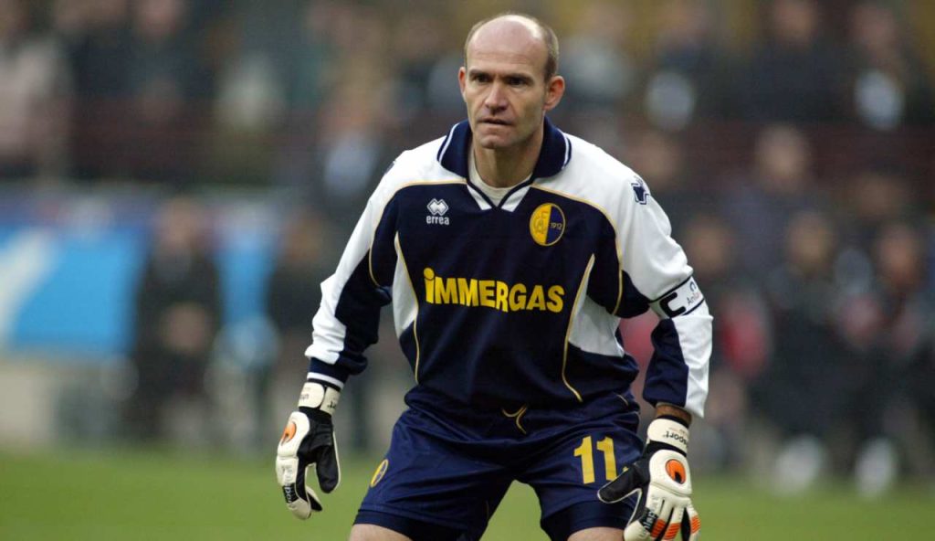 Marco Ballotta, 40 anni di carriera, uno scudetto e... la malavita ...